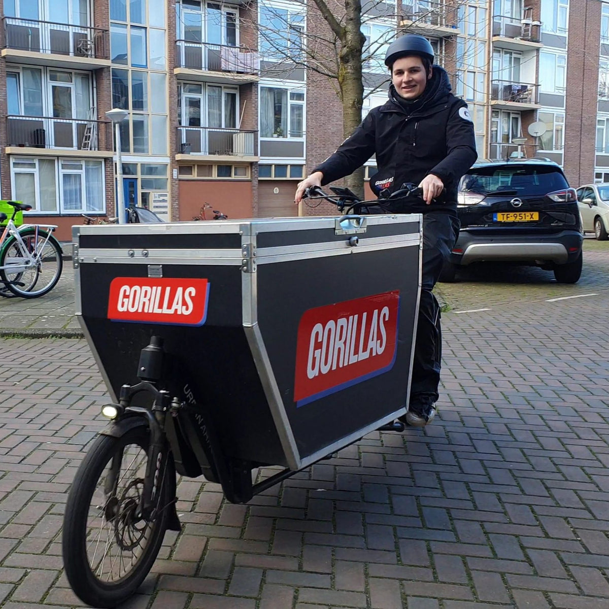 Revolutionising Urban Logistics: The Rise of E-Cargo Bikes and Urban A – RideOn